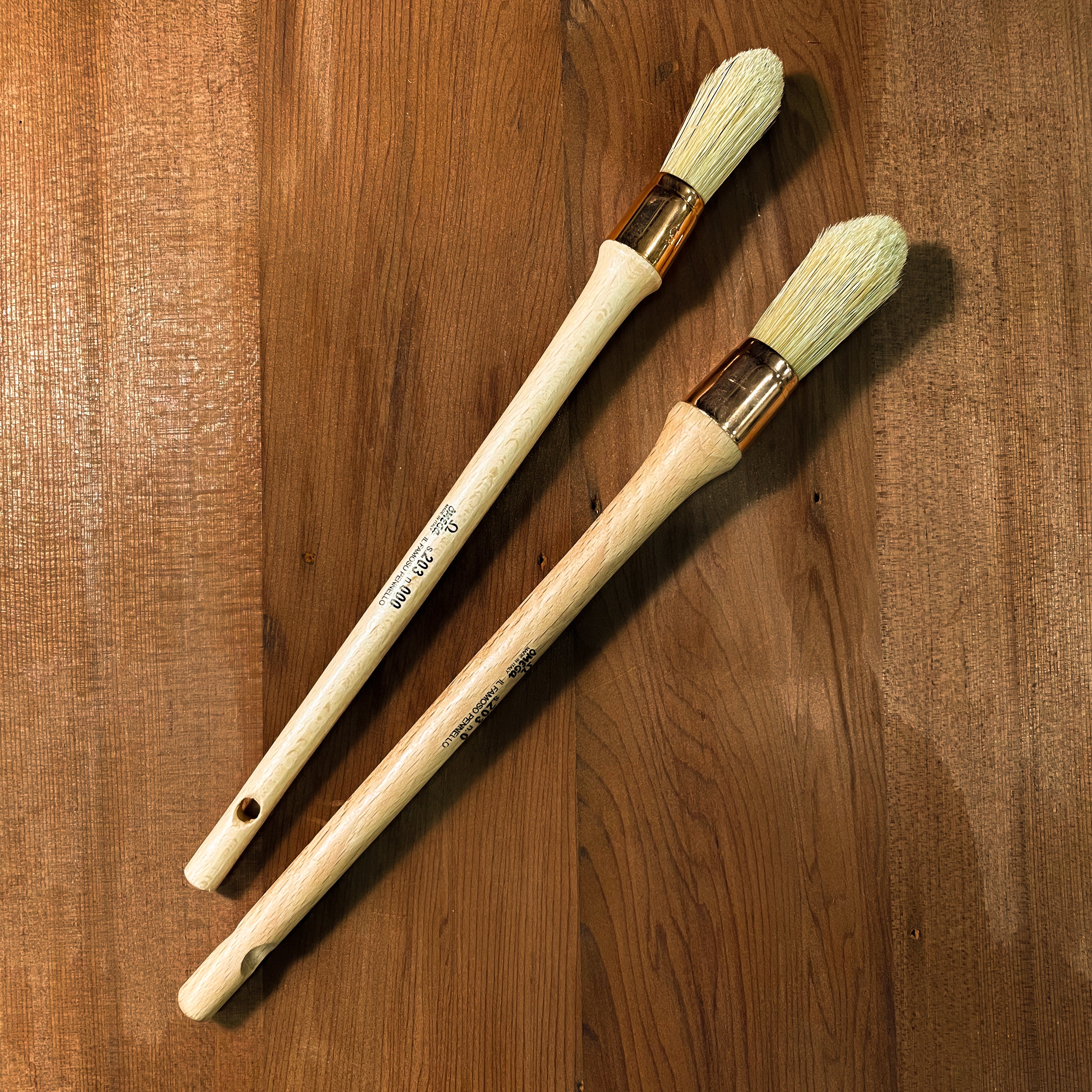 Omega Round Sash Brush for linseed oil paint. Ideal for sash work ...